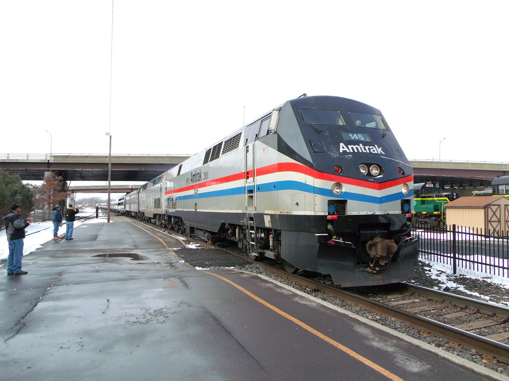 Amtrak 145
